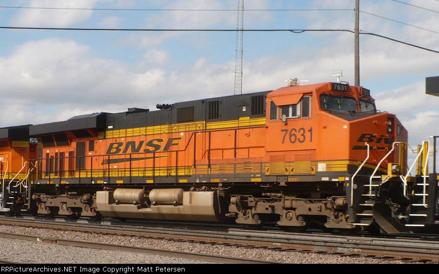 BNSF 7631